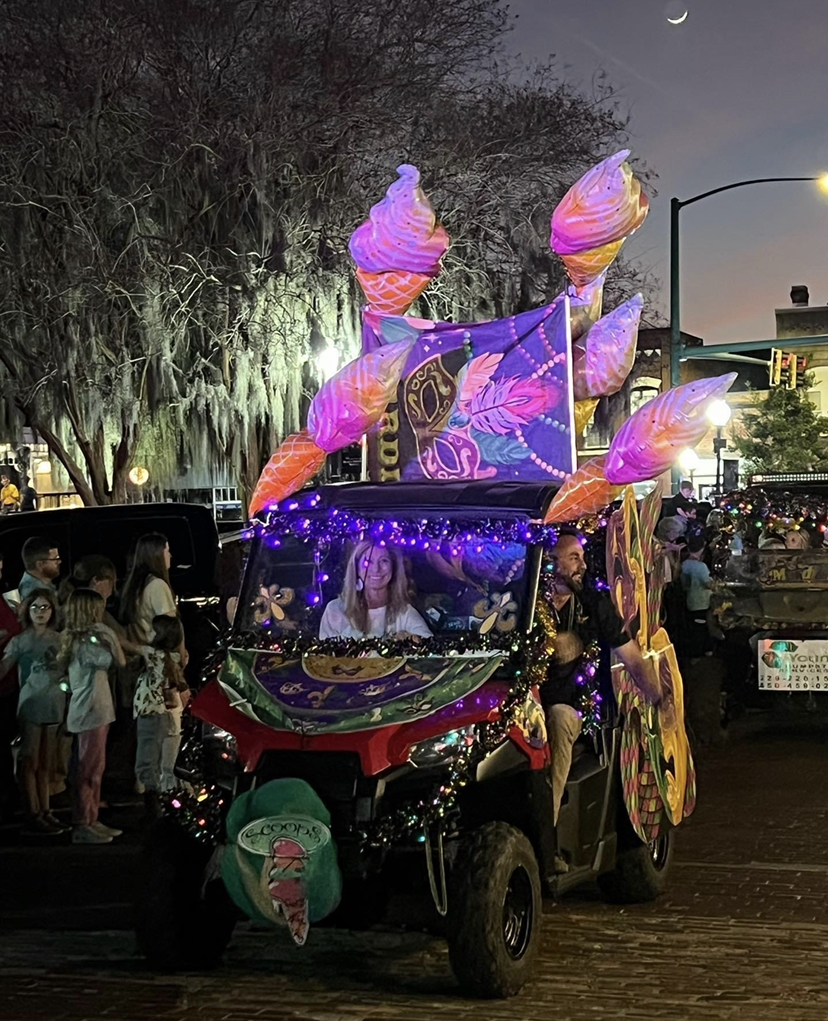 The Fat Tuesday Flint River Mardi Gras Parade - Mardi Gras Society of ...